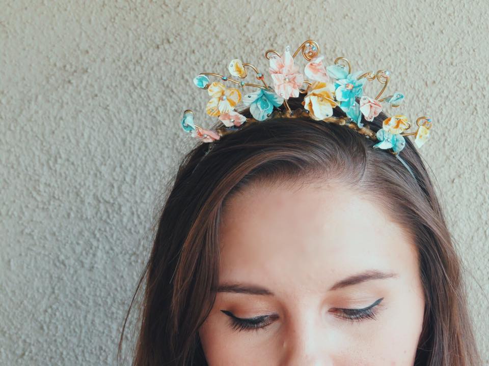 DIY Cinderella Tiara – summer does things